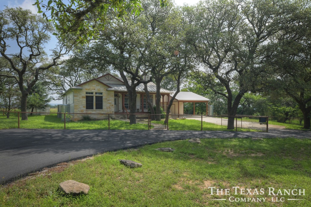 247 Acres, Gillespie County, Texas – The Texas Ranch Company